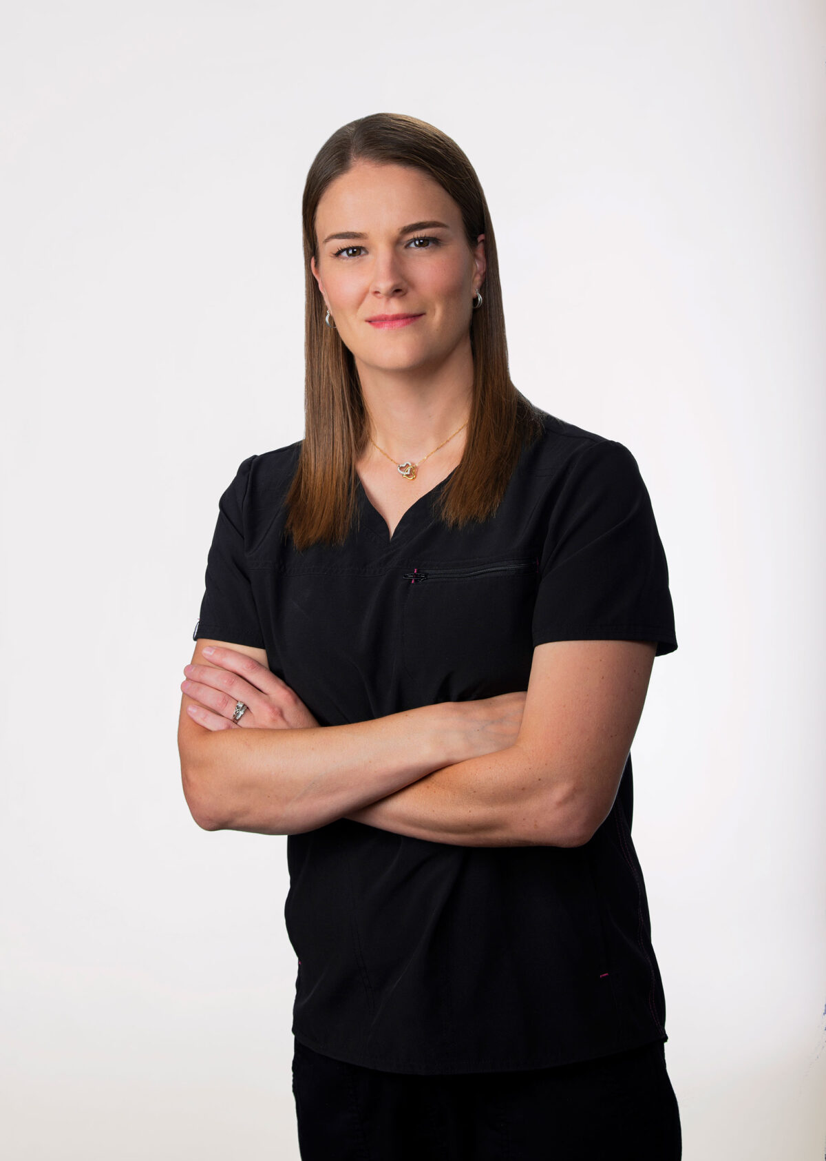 Meet Our Doctors – CLINQUE CHIROPLUS CLINIC